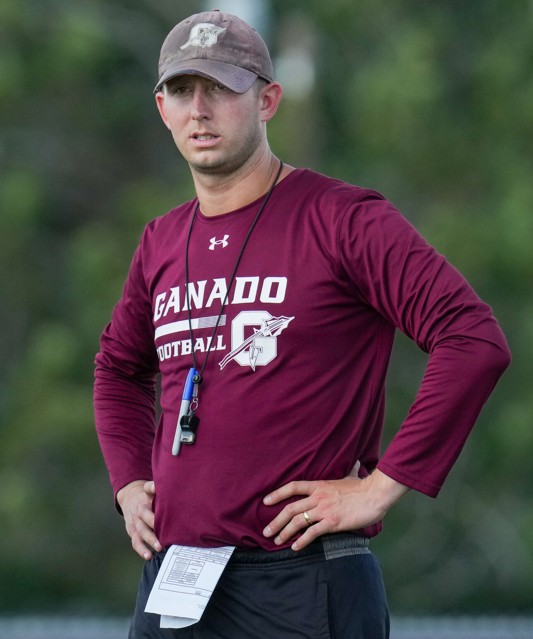 Indians stand ready to defend state title with new QB | The Victoria ...