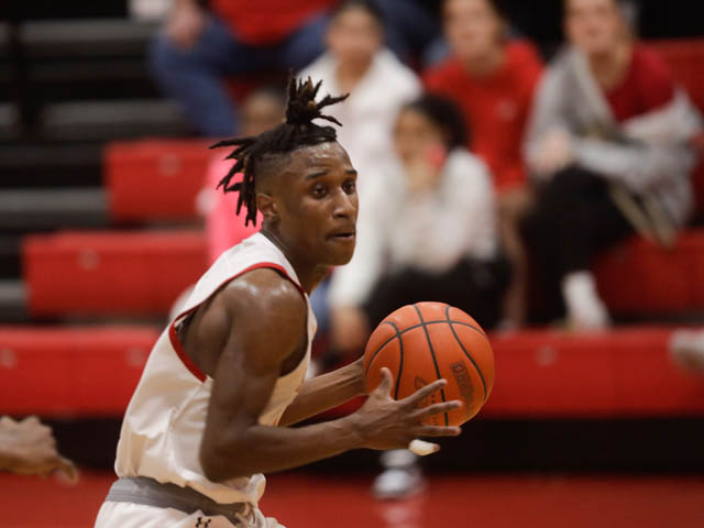 El Campo runs away with district win over Navasota | The Victoria Advocate