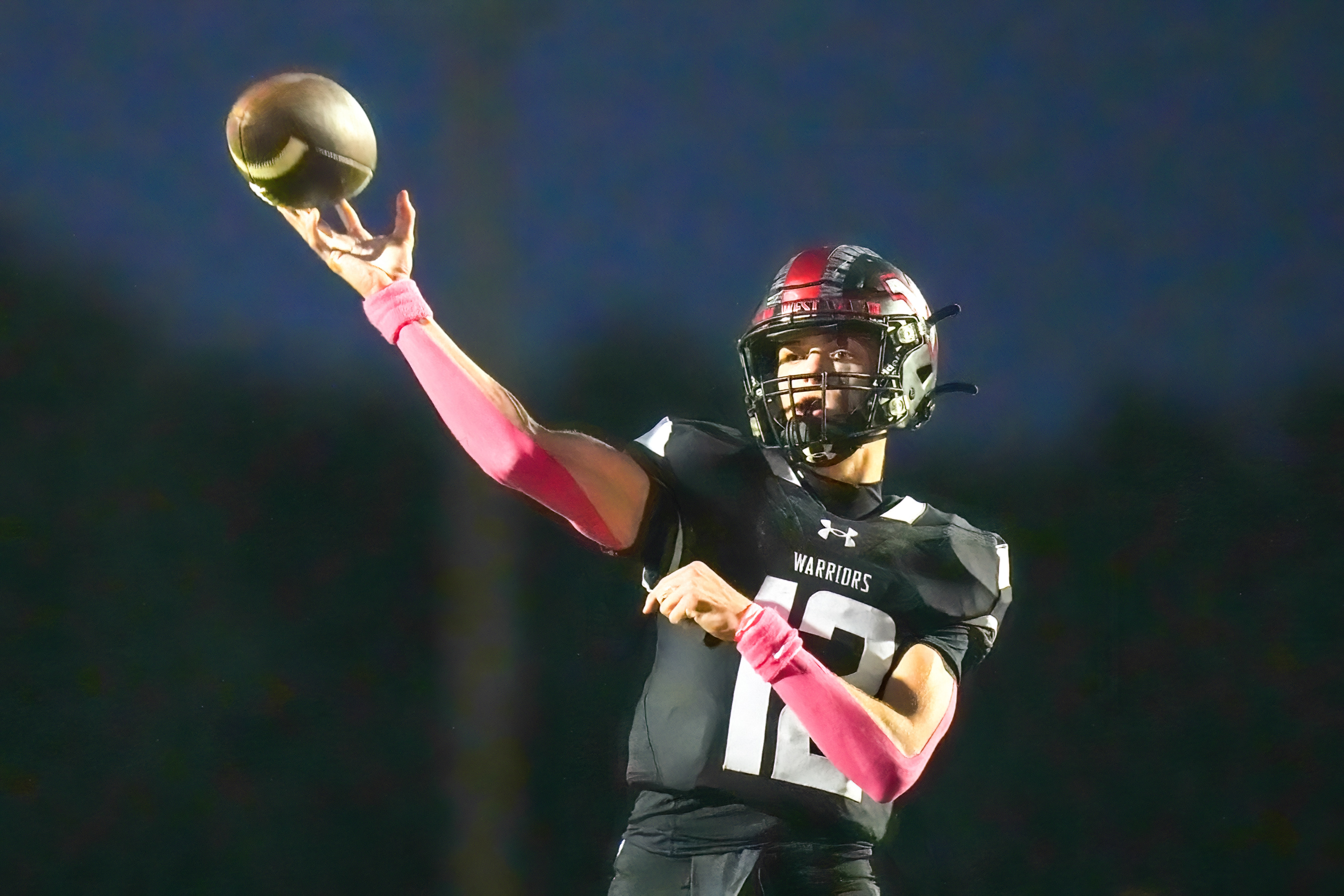 Warriors overwhelm Indians on Senior Night 59-17 | The Victoria Advocate